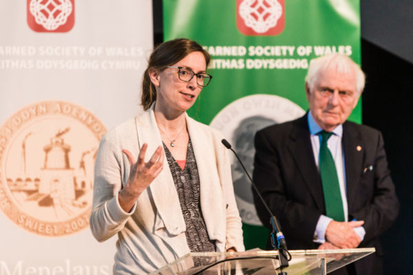 Emily Shepard: 2019 Dillwyn medal for STEMM - The Learned Society of Wales